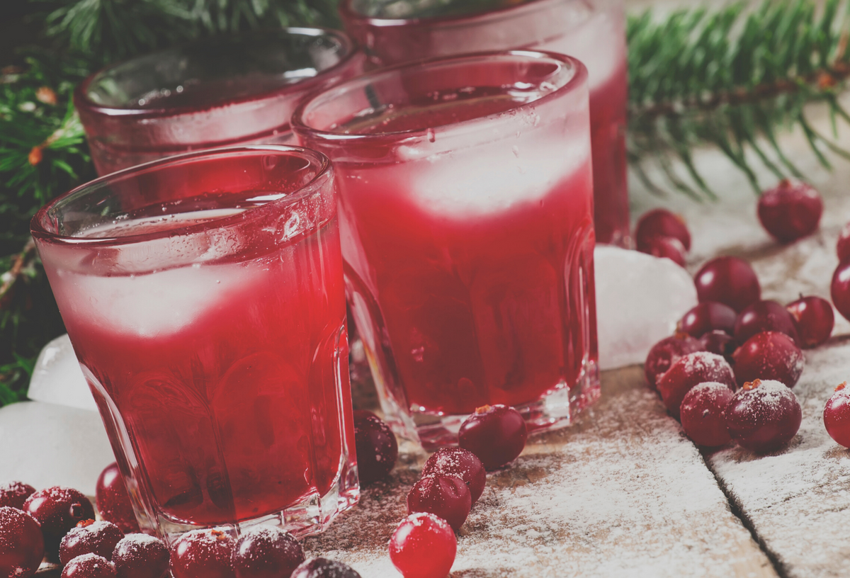 November Cocktail of the Month: Vodka Cranberry – NurseLuxe