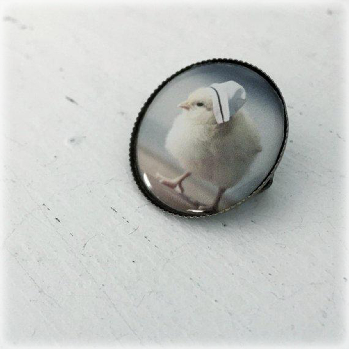 Chick Pin – NurseLuxe